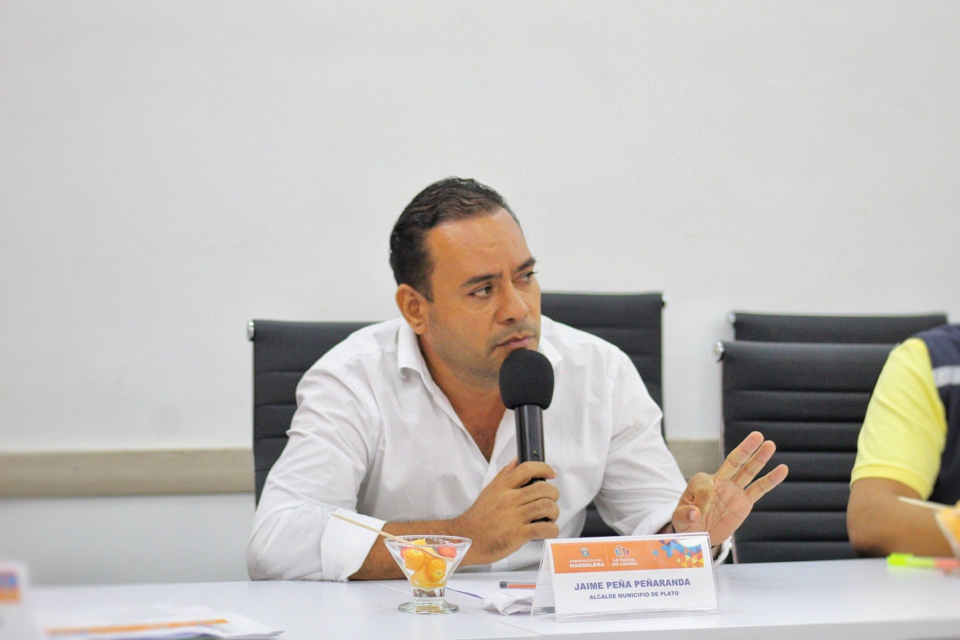 “El gobernador nos imputa hechos falsos frente a los que no tiene ...